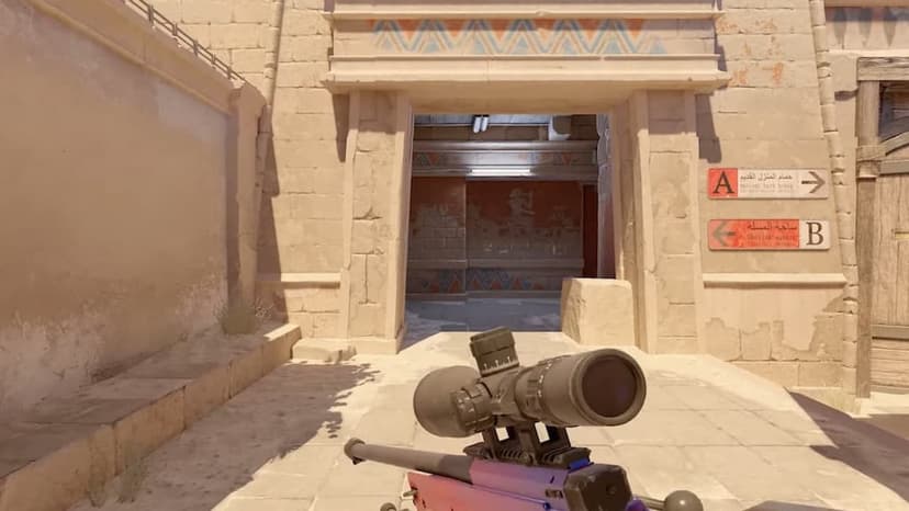 CS2 left-hand command: How to change to left hand in Counter-Strike 2?