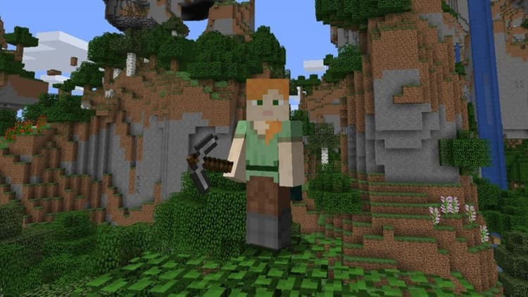 All axe enchantments in Minecraft and what they do