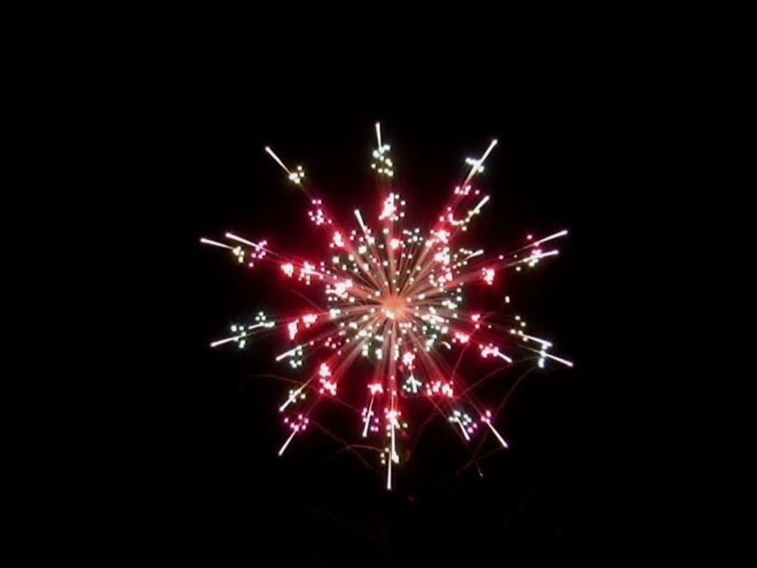 How to make a firework in Minecraft: Rockets for Elytra