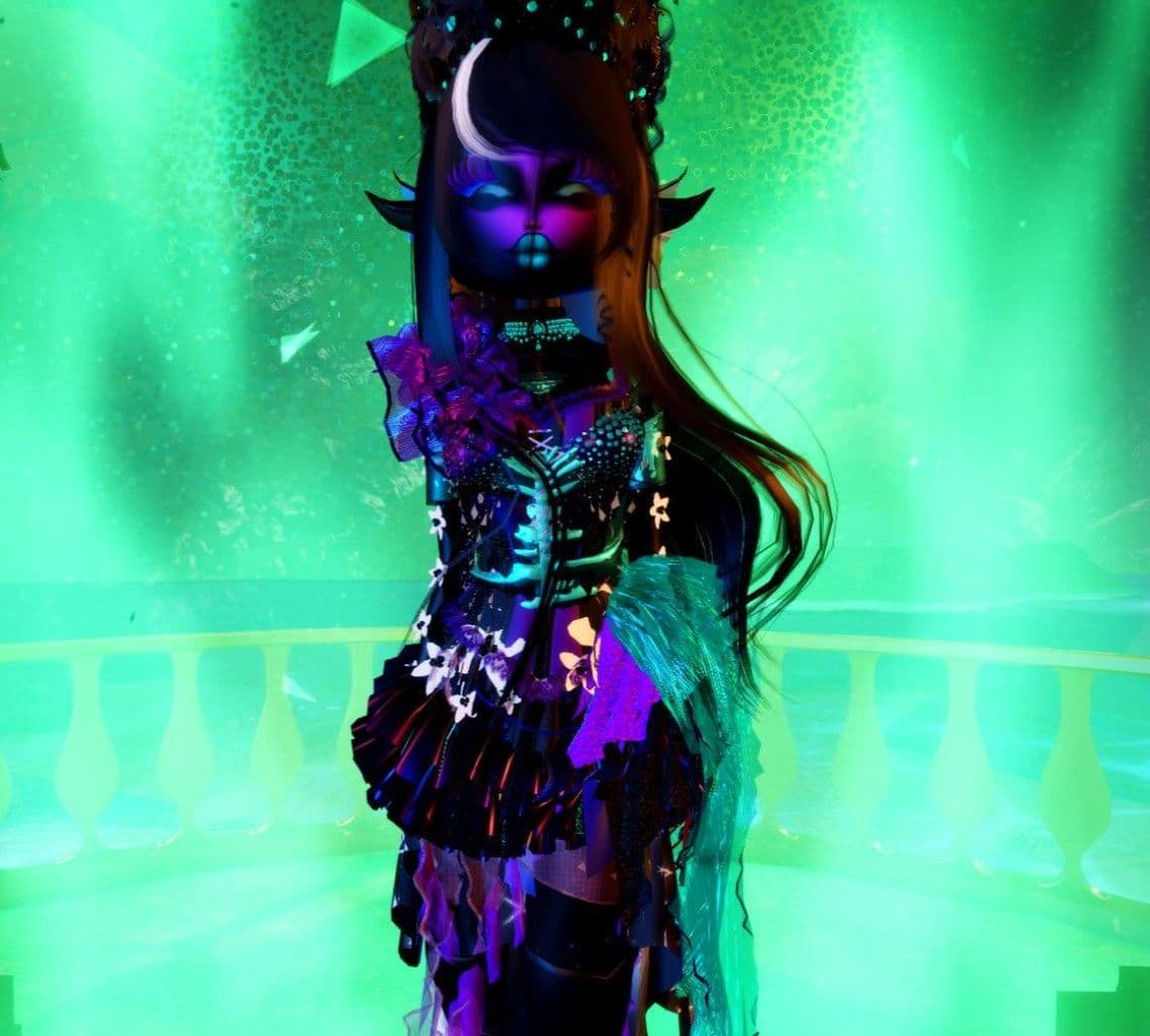 Best Galactic Glam outfit ideas in Dress to Impress and examples