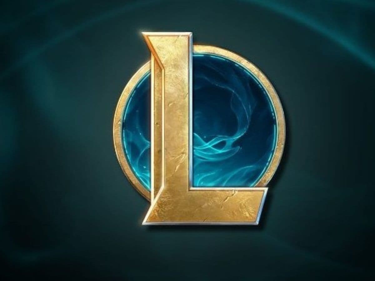 League of Legends player lookup: How to check an account