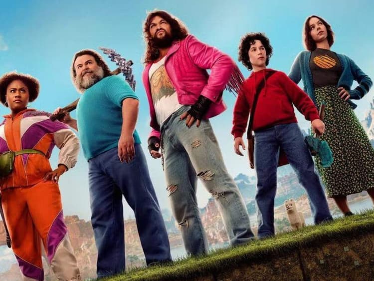 Minecraft Movie's Post-Credits Scene: Implications for the Minecraft ...